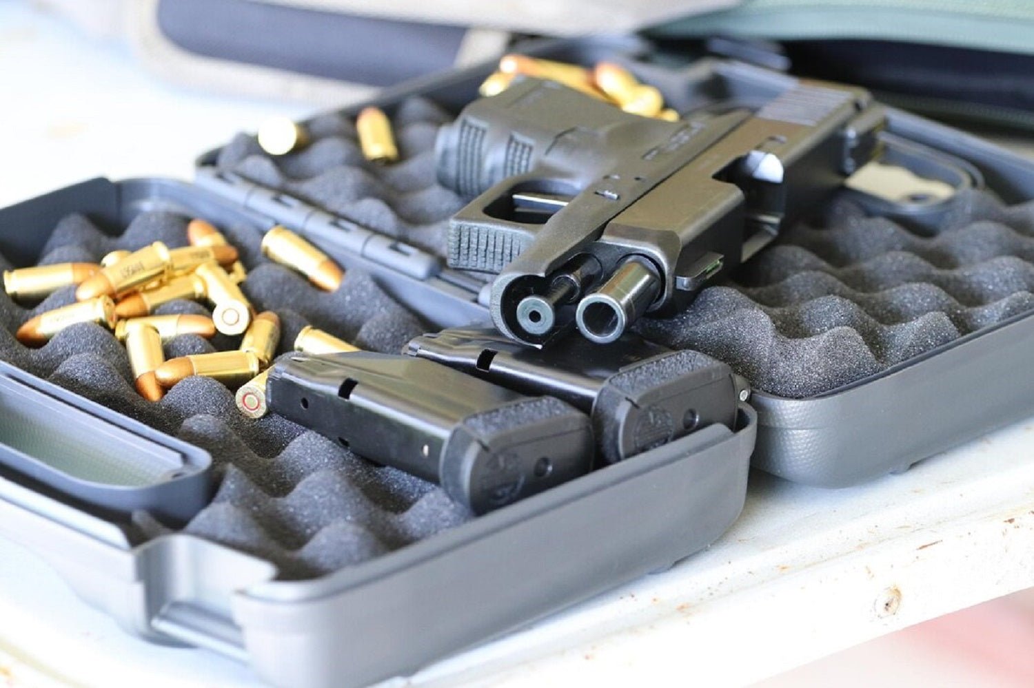 Advantages of Waterproof Gun Cases for Outdoor Use – VULCAN